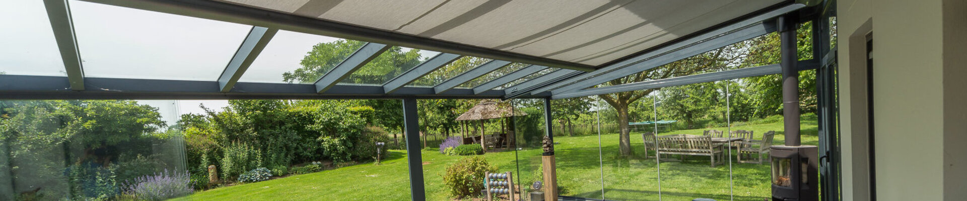 Zonwering - Allround Overkappingen Friesland